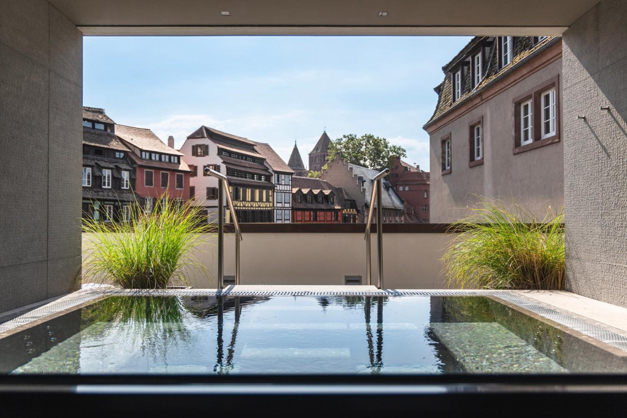 Hotel & Spa Regent Petite France By Stay Collection Spa Salon